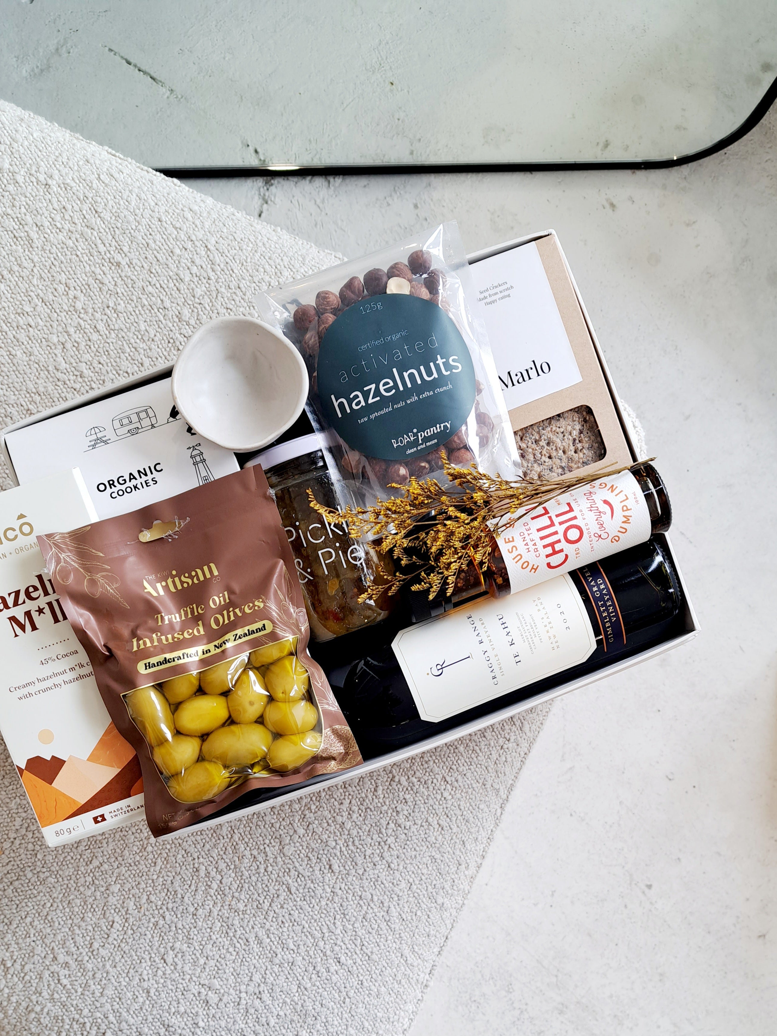 Corporate Gifts Boxes NZ | Ready To Ship | Bundle + Blooms