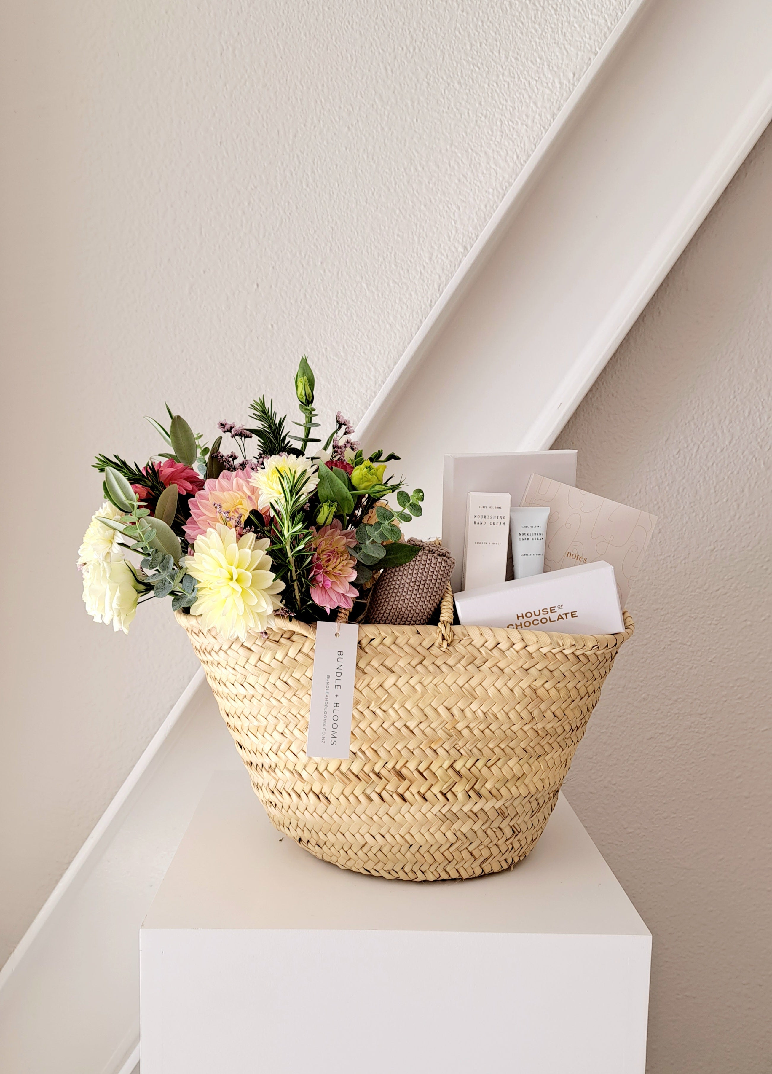 Gift Baskets + Gift Boxes NZ | Bundle + Blooms Gifting
